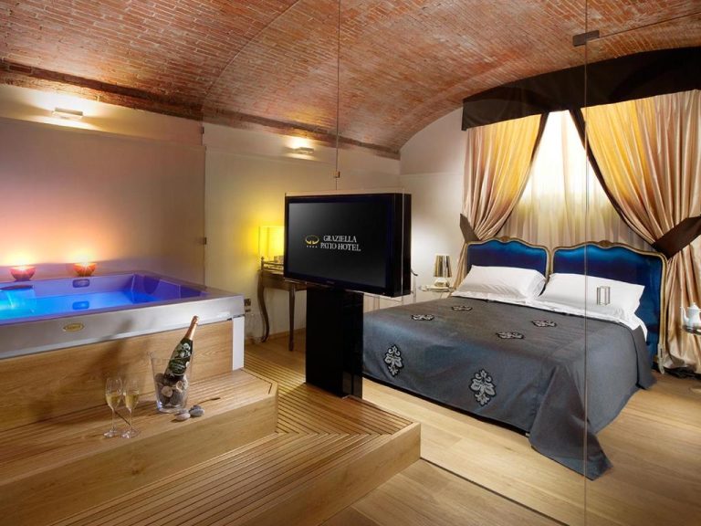 Hotel con Jacuzzi in Camera a Arezzo